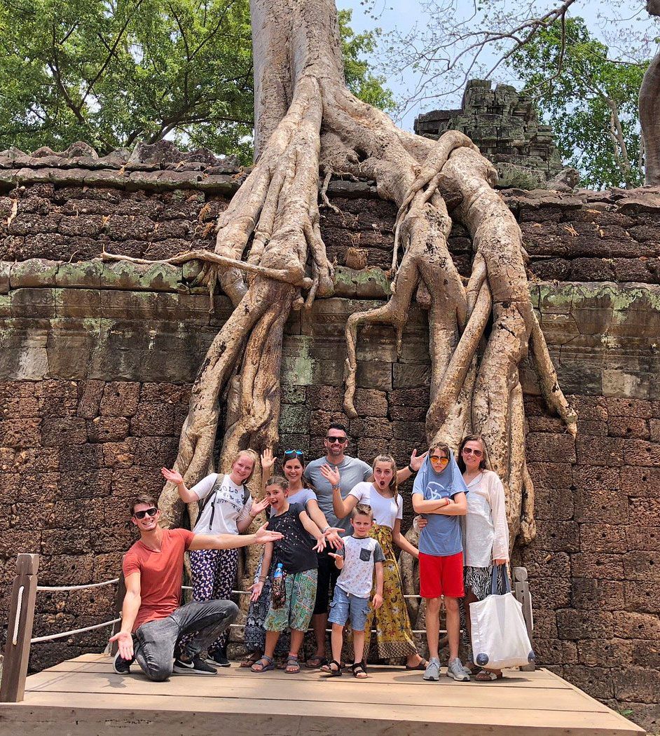 Angkor wat travel tour